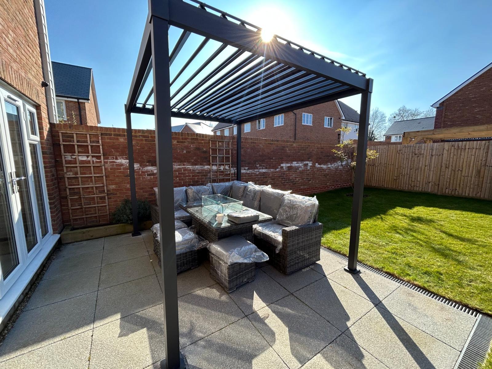 Nova - Titan Aluminium Pergola - 4m x 3.6m Pergola - Grey